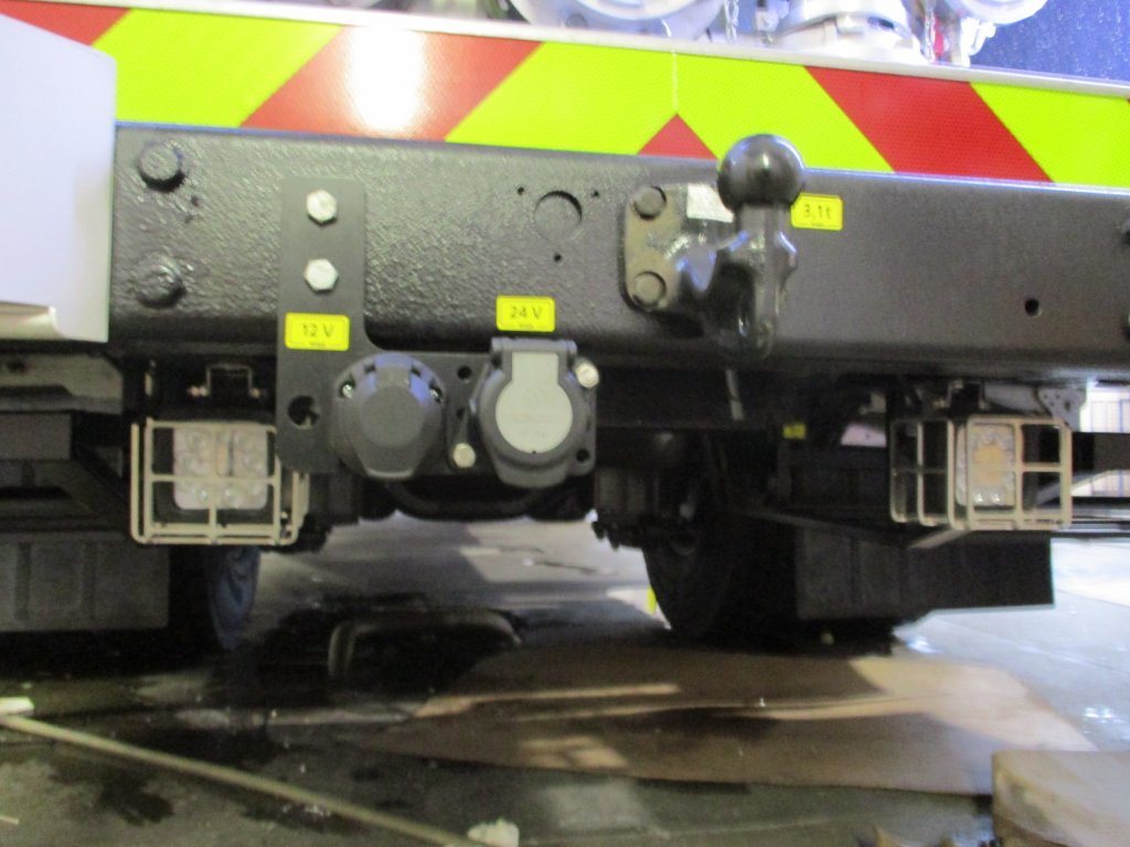 12v-og-24v-tenglar.jpg | Ólafur Gíslason & Co hf. - Eldvarnarmiðstöðin